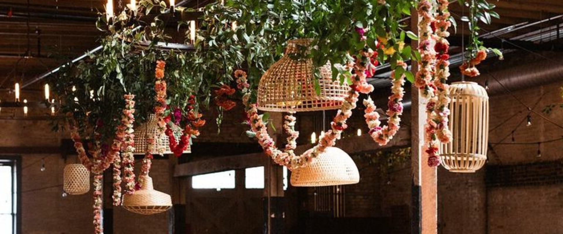 Tips for Safely Hanging Garlands at Events