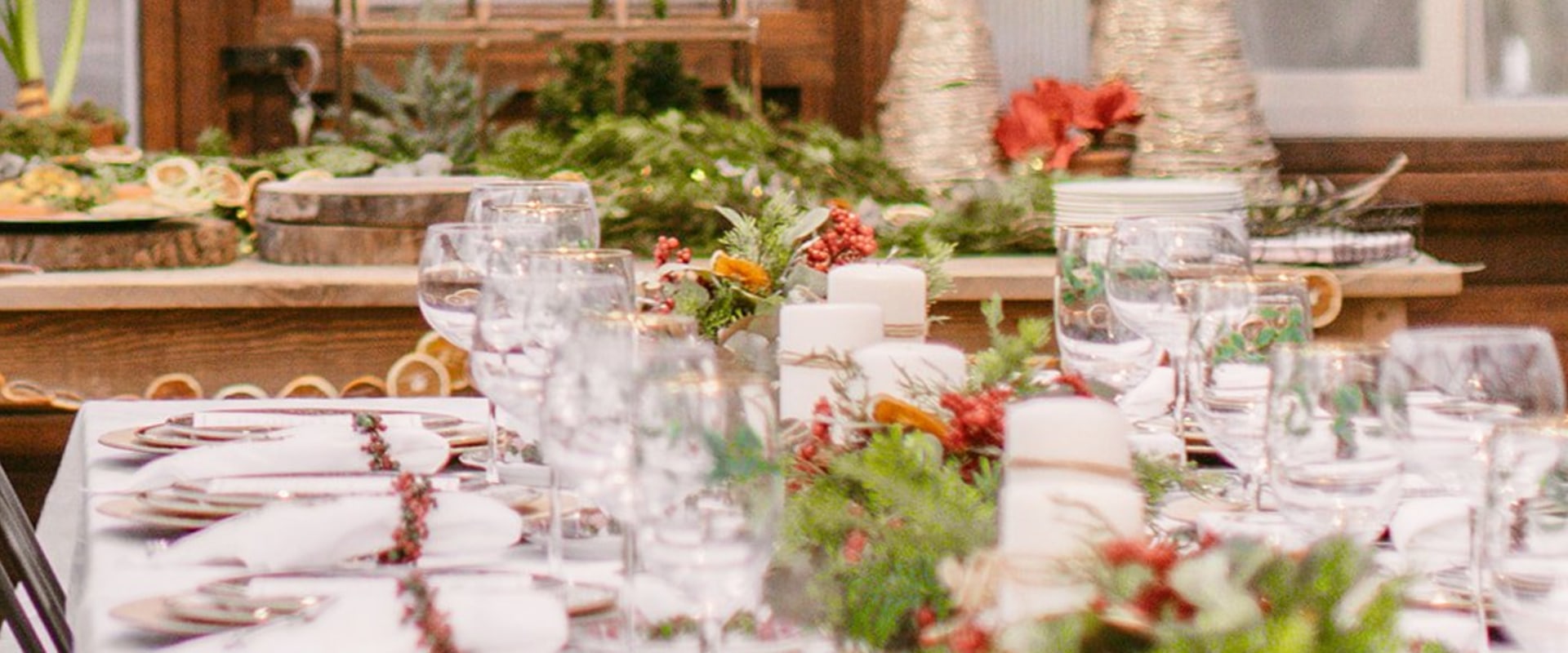 Incorporating Seasonal Elements into Garlands: A Guide to Designing the ...